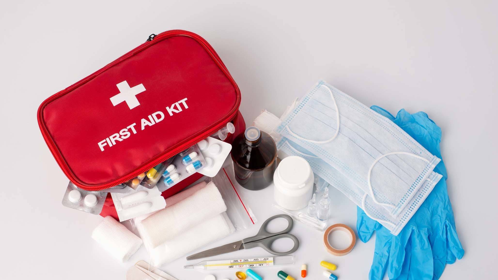 Perlengkapan Kotak P3K dan Fungsinya, Wajib Ada! - HSEPRIME